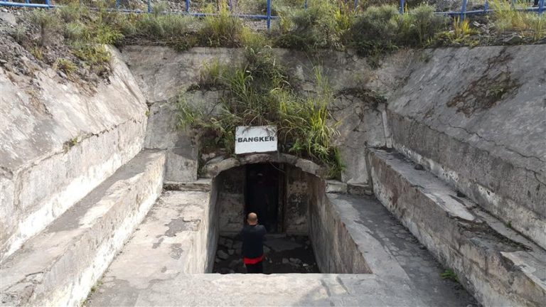 Harga Tiket Masuk dan Rute Menuju Batu Alien Jogja, Saksi Bisu dari ...