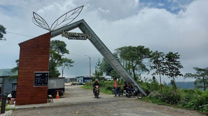 Harga Tiket Masuk Dan Lokasi Kemuning Sky Hills Karanganyar, Sensasi ...